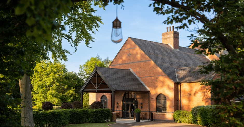 Sail into luxury with the New ‘Titanic Retreat’ Experience at ...