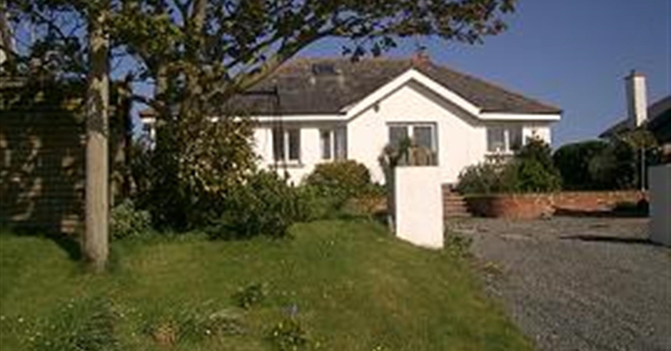 Sandend Cottage - Self-Catering in Ballywalter, Ballywalter - Ards ...